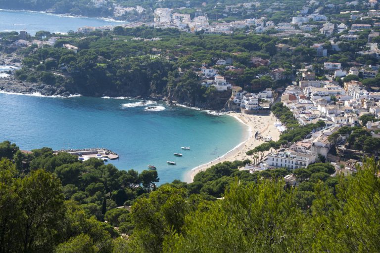 Llafranc, Costa Brava - Vintage Travel - Blog
